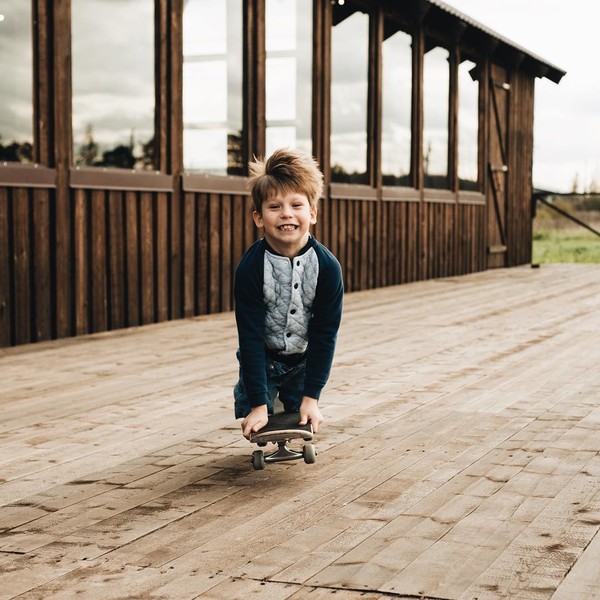 Here it gives! He has no legs or arms, but that doesn't stop him from ...